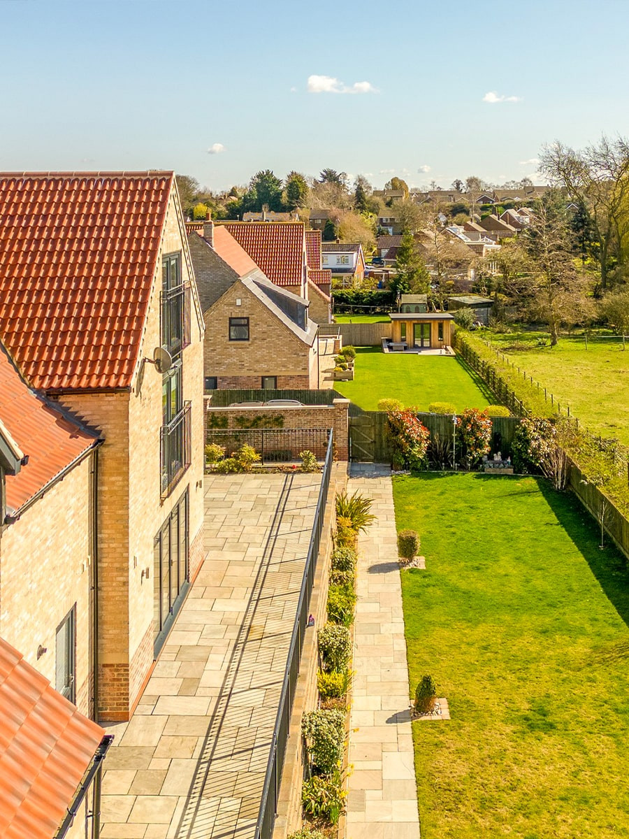 Sandstone Paving: Enhance Your Outdoor Space with Natural Stone Beauty