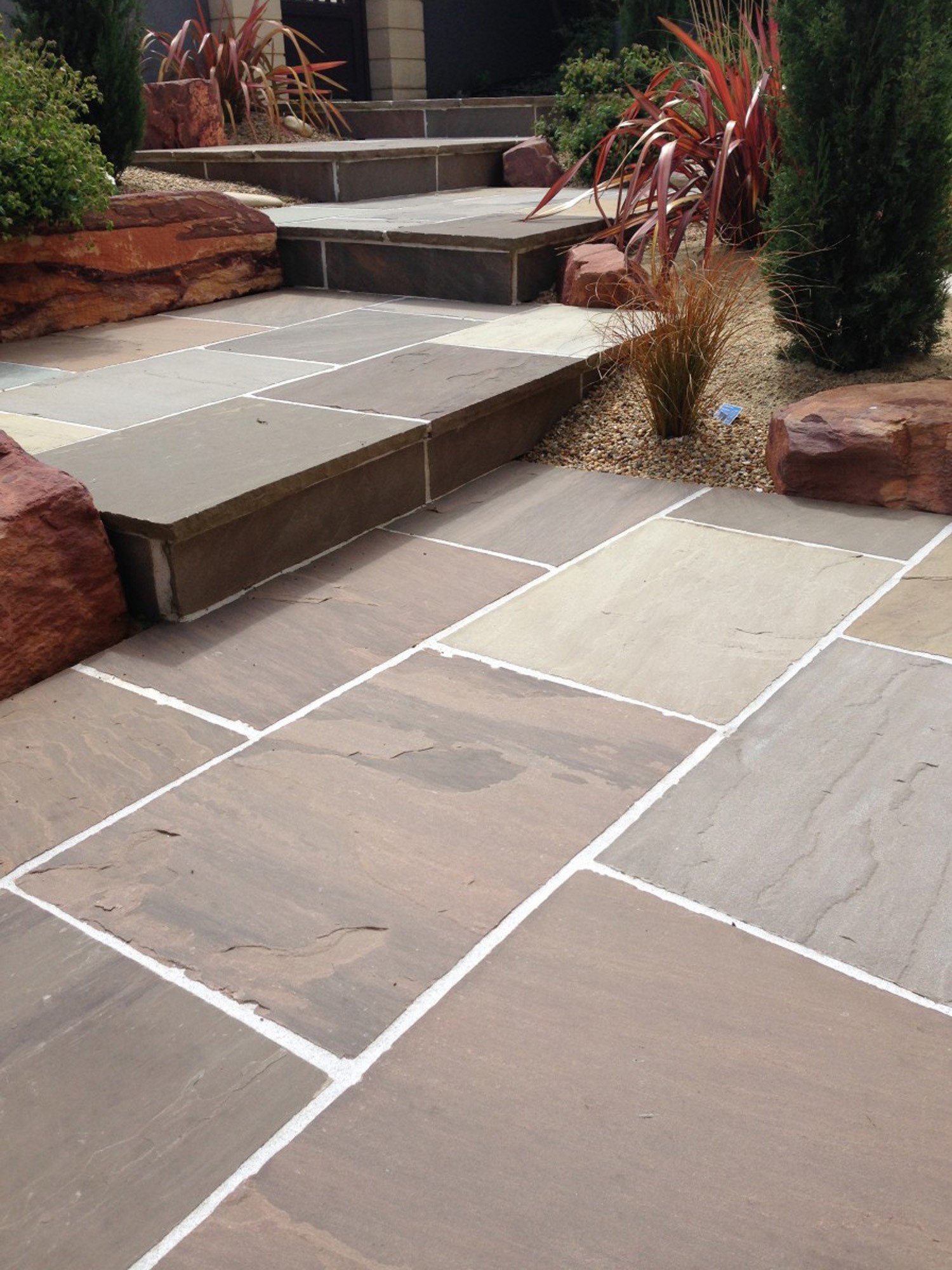 Autumn Brown Indian Sandstone 900x600 Patio Slabs Autumn Brown Indian Sandstone 900x600 Patio Slabs